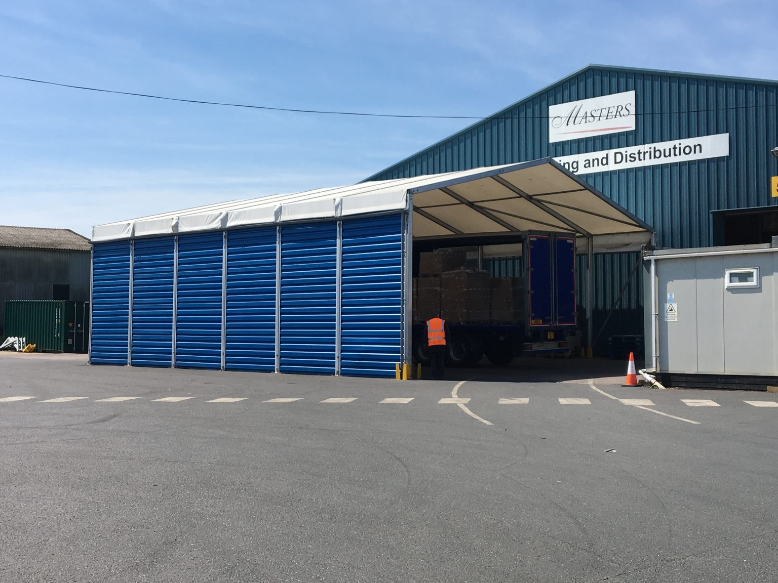 HGV Loading Canopy – Roder Industrial